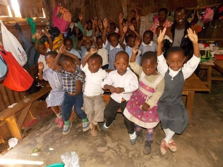 A list of 20 rewarding Orphanage programs to volunteer abroad with www ...