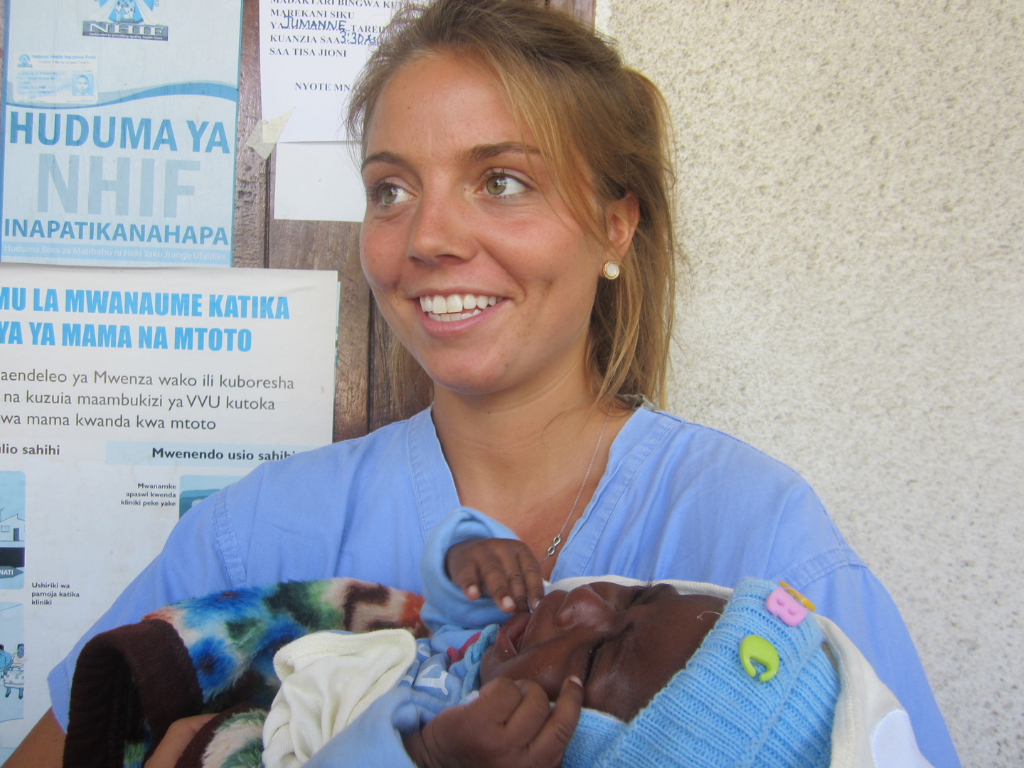 Nurse Groups Volunteering Abroad the pros and benefits with www ...